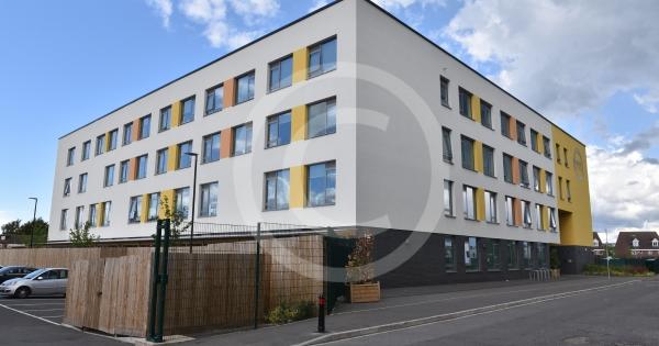 SLOUGH 134510 - Photo 2 of 10 - Baylis Media Photos