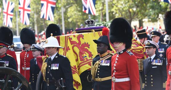 Timings unveiled for Queen's funeral procession through Windsor ...