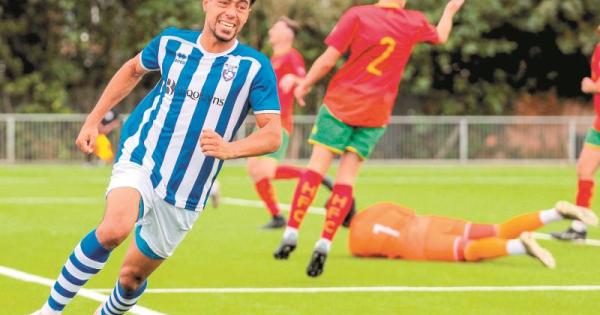 Port manager Lock says he should be more 'realistic' following defeat ...