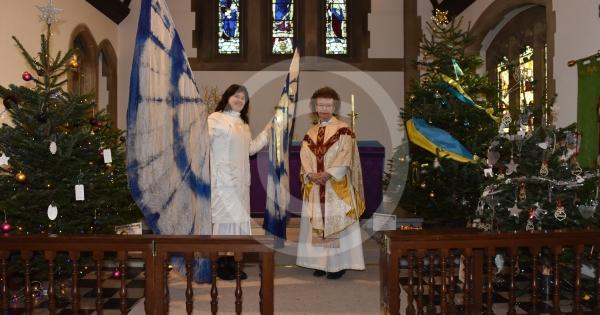 FARNHAM COMMON 135128 - Photo 1 of 12 - Baylis Media Photos