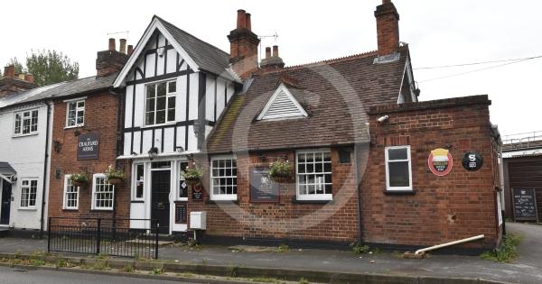 MAIDENHEAD 135871 - Photo 2 of 14 - Baylis Media Photos