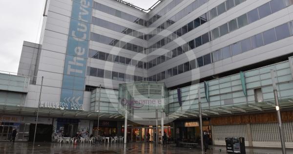 SLOUGH 136000 - Photo 1 of 21 - Baylis Media Photos