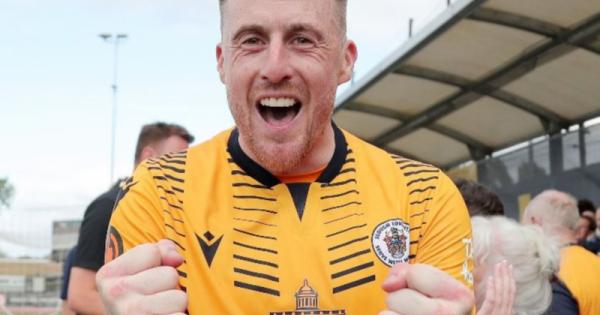 Davies thanks Slough Town fans for their positivity after Dorking ...