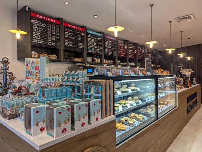 New chocolate cafe opens its doors at Maidenhead's Waterside Quarter ...