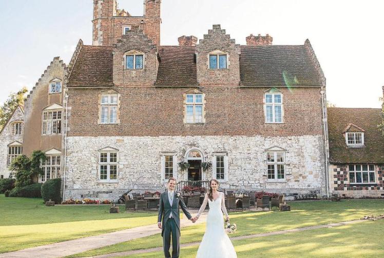 Bisham Abbey wins accolade at annual Hitched Wedding Awards - Photo 1 ...